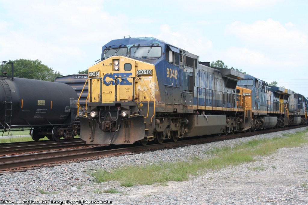 CSX 9048